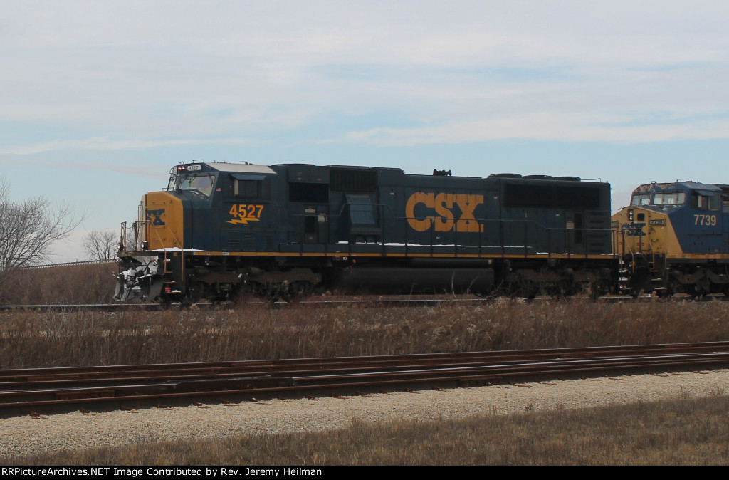 CSX 4527 (1)